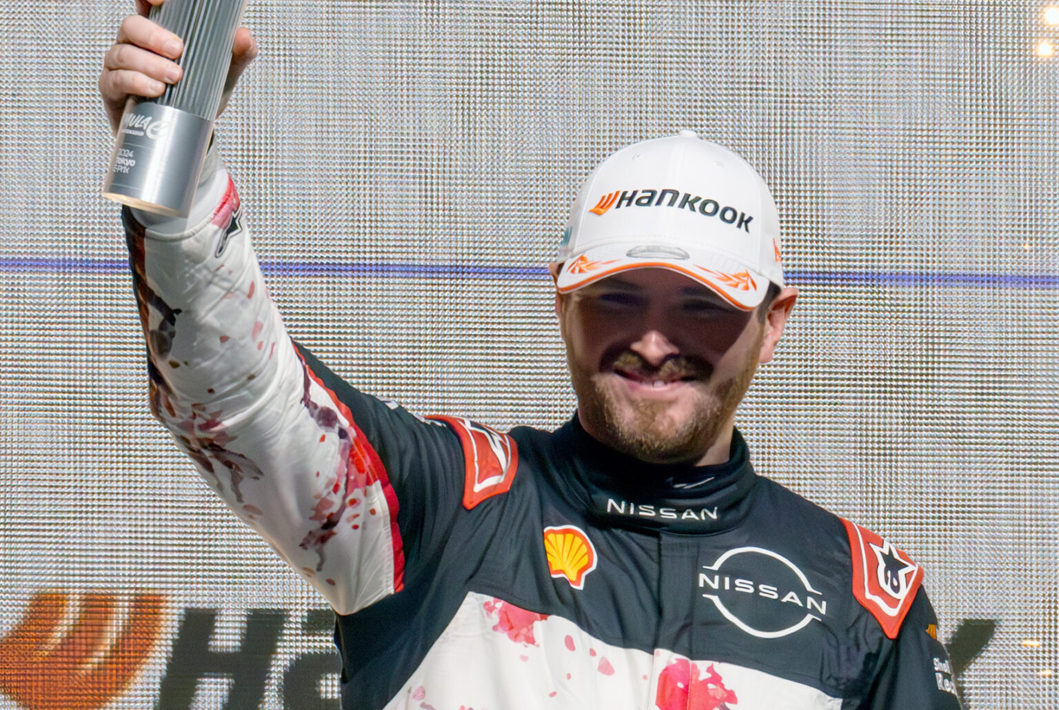 Driver Profile: Oliver Rowland – From Formula Renault and Formula 2 to ...